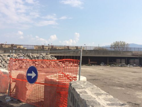 Torre Annunziata, la bretella col porto è infinita. Gli appalti, i ... Torre Annunziata, la bretella col porto è infinita. Gli appalti, i ...